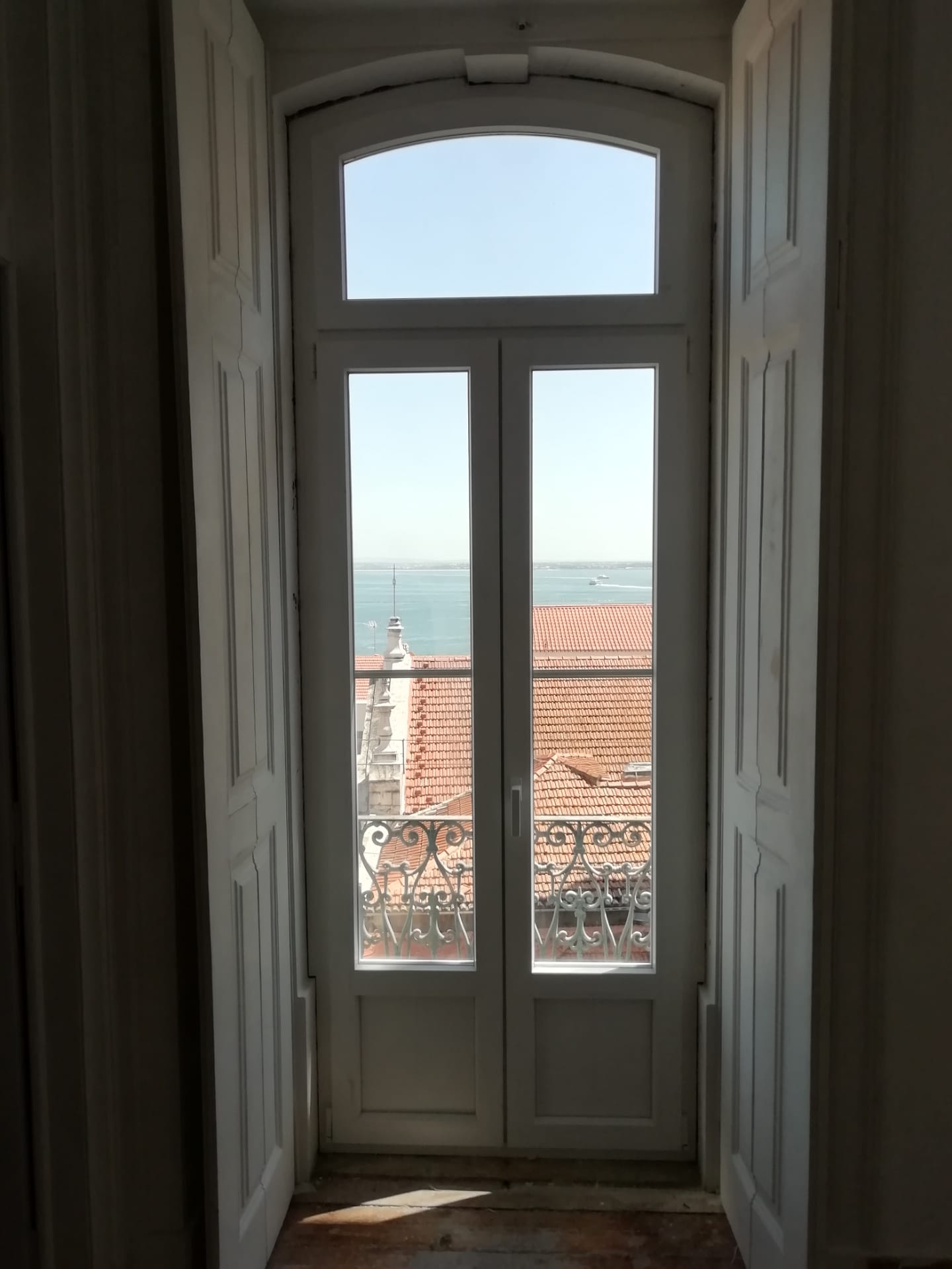 Caixilharia em PVC - Metalagreste